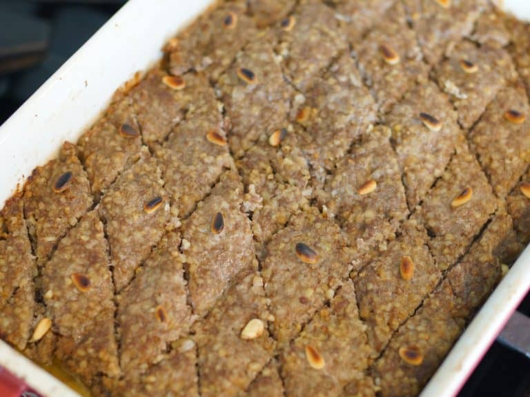 Lebanese Baked Kibbeh: Kibbeh Bil Sanieh - Carne Diem