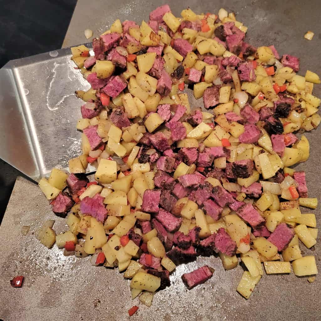 Breakfast Pastrami Hash - Carne Diem