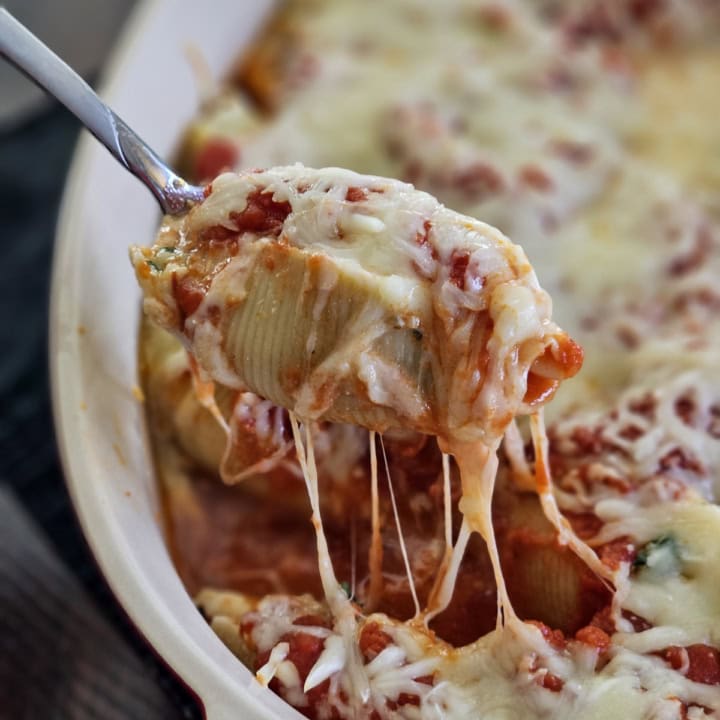 Ricotta and Italian Sausage Stuffed Shells - Carne Diem